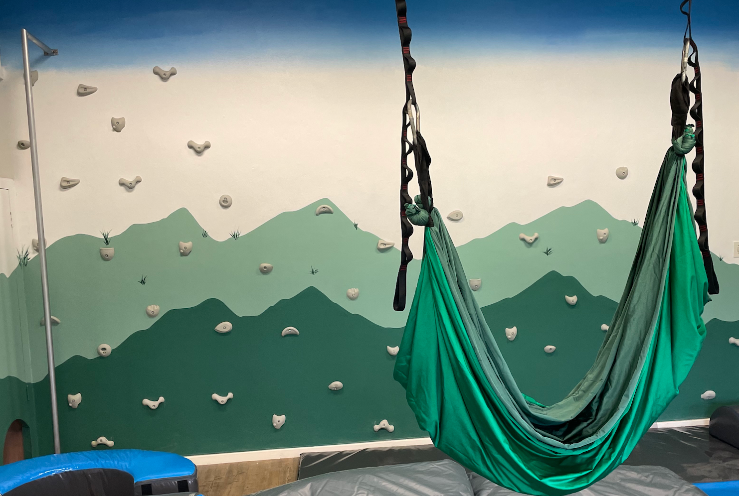 Walls – Mirrors, Padding & Storage | PlayOn Collection